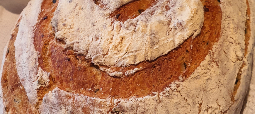 PAN GREÑAO ART DE CEBOLLA CRUJIENTE Y OLIVAS NEGRAS EN Thermomix ...